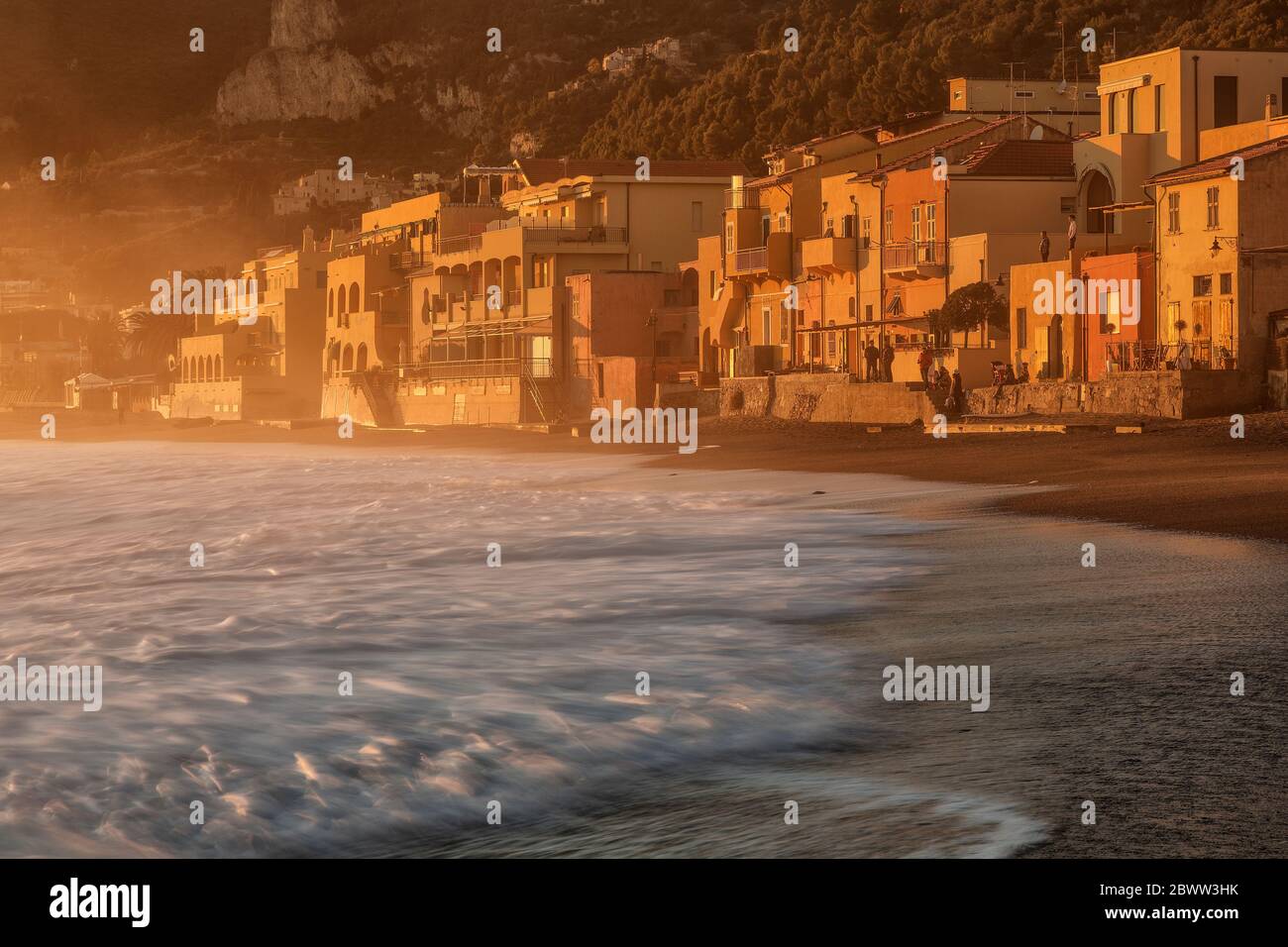 Spiaggia di varigotti hi-res stock photography and images - Alamy