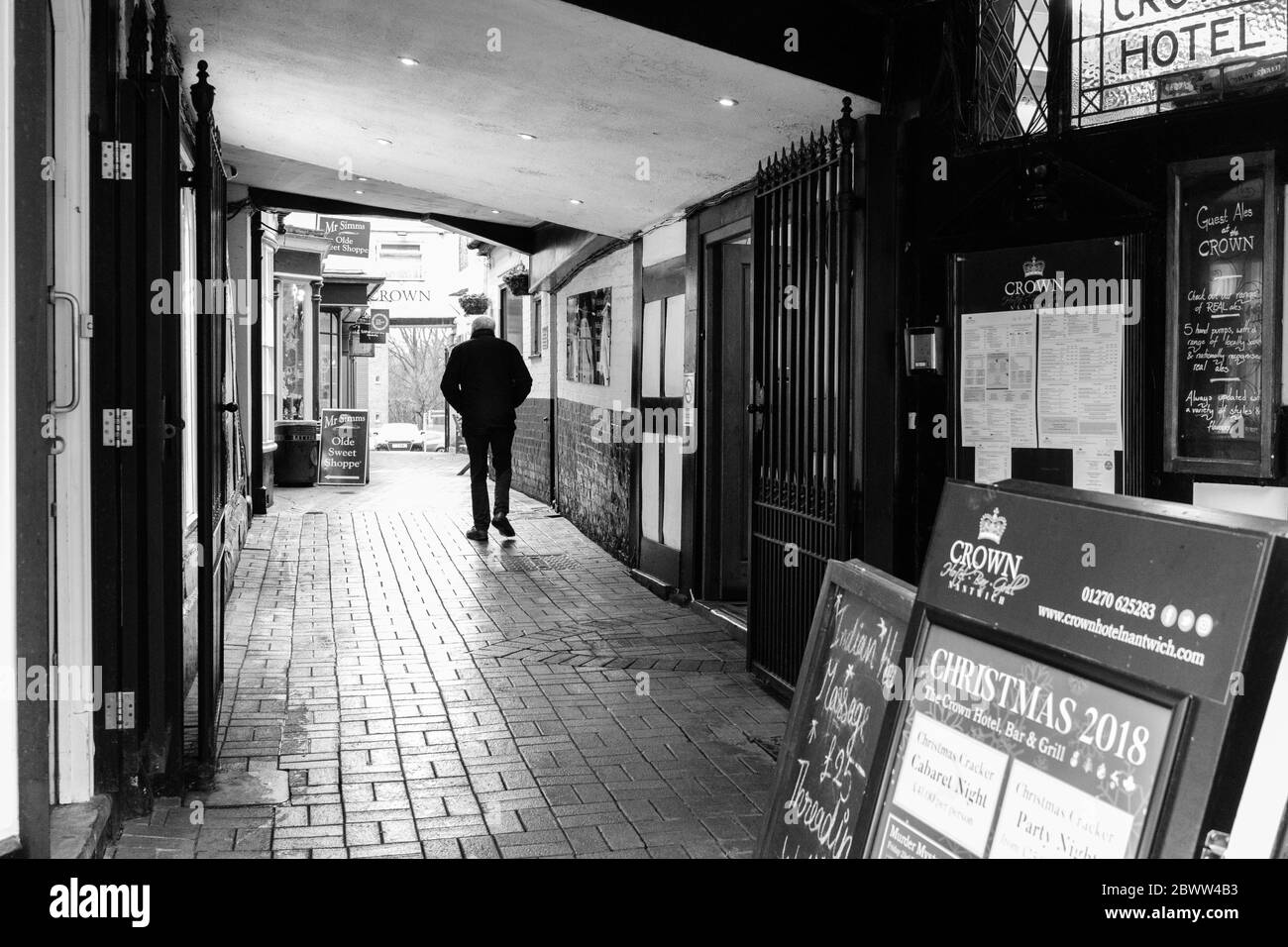 Ally way hi-res stock photography and images - Alamy