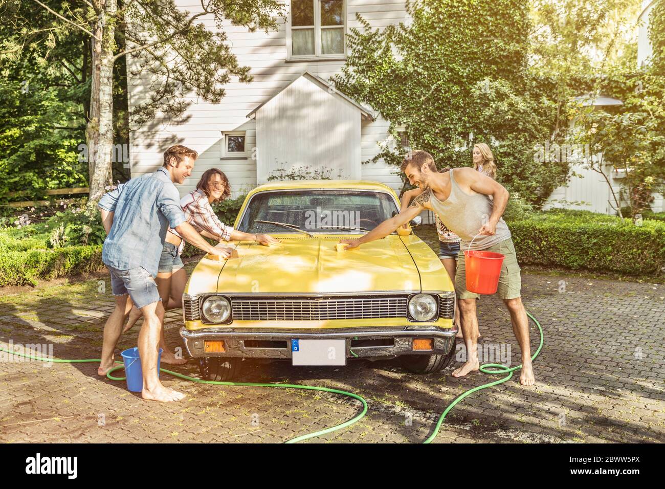 Group people retro summer hi-res stock photography and images - Alamy