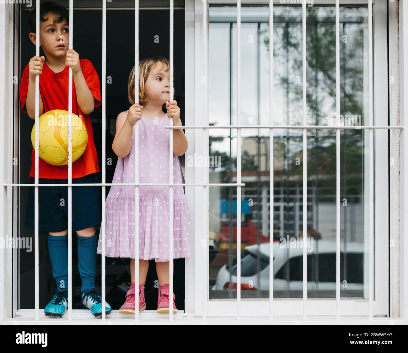 Open grille hi-res stock photography and images - Alamy