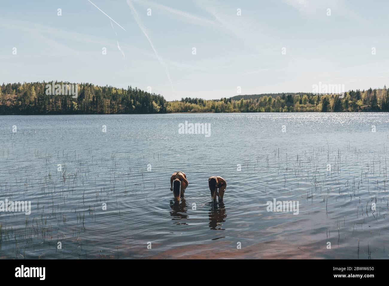 Two young women bathing hi-res stock photography and images - Alamy