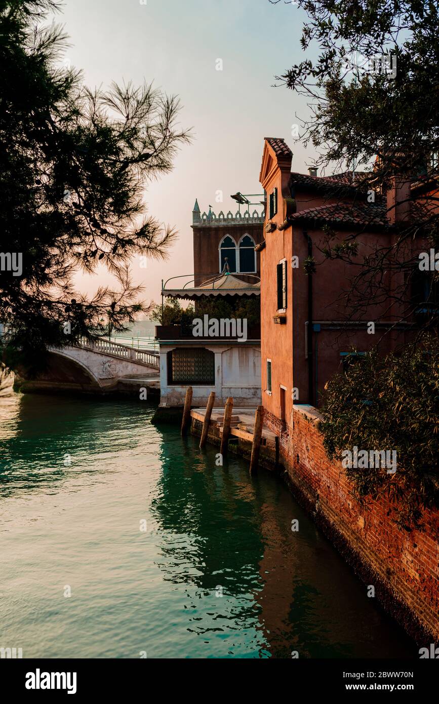 Venice waterfront hi-res stock photography and images - Alamy