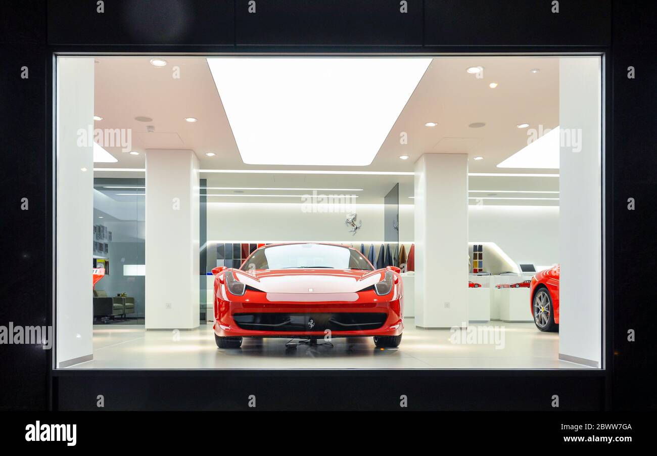 Window of ferrari hi-res stock photography and images - Alamy