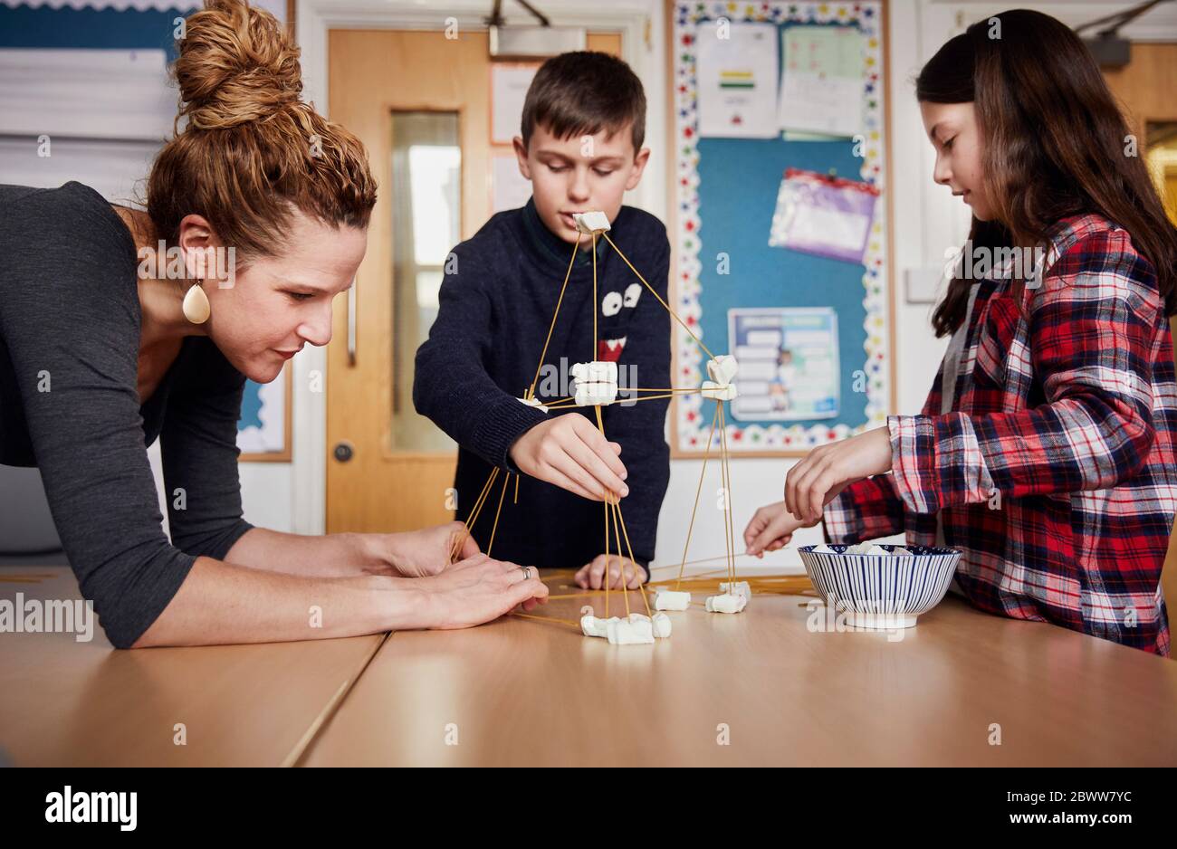 Primary school during a lesson hi-res stock photography and images - Alamy