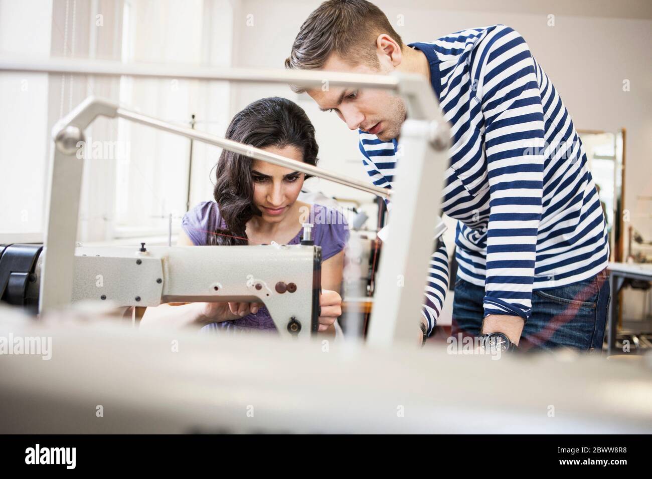 Tailor man hi-res stock photography and images - Alamy