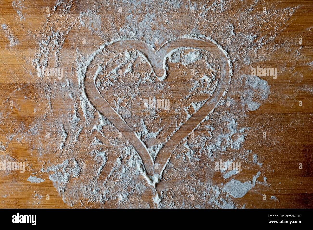 Flour heart hi-res stock photography and images - Alamy