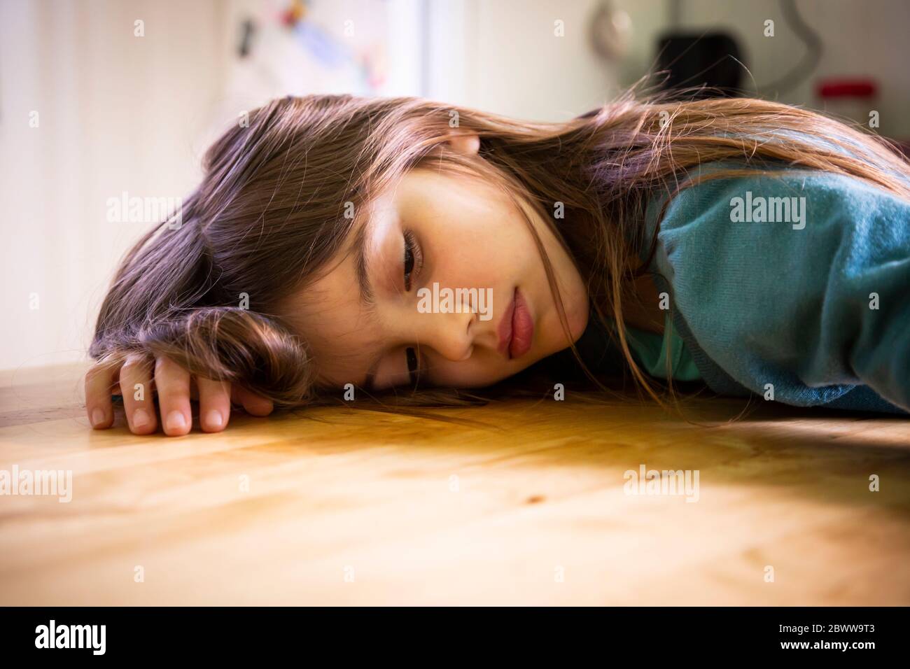Bored children hi-res stock photography and images - Alamy