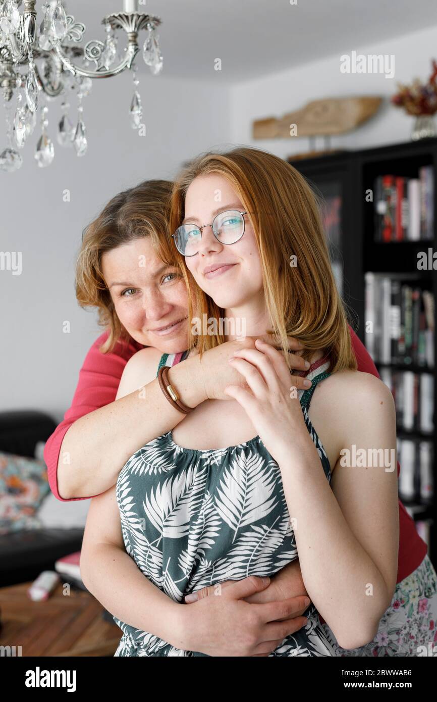 Adults hugging mother daughter hi-res stock photography and images - Alamy