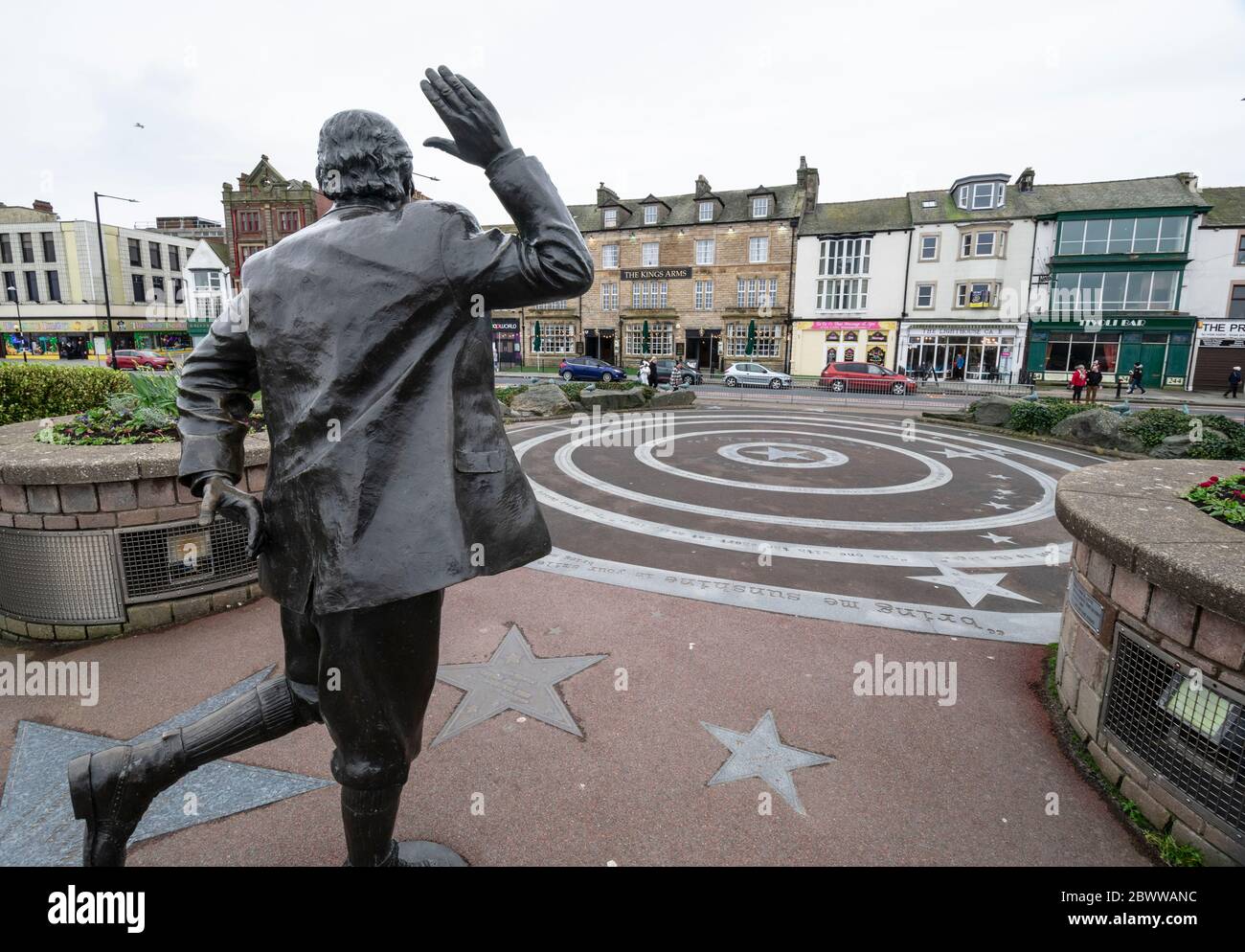 Eric Morecambe statue and shops in Morecambe, Lancashire, England Stock ...