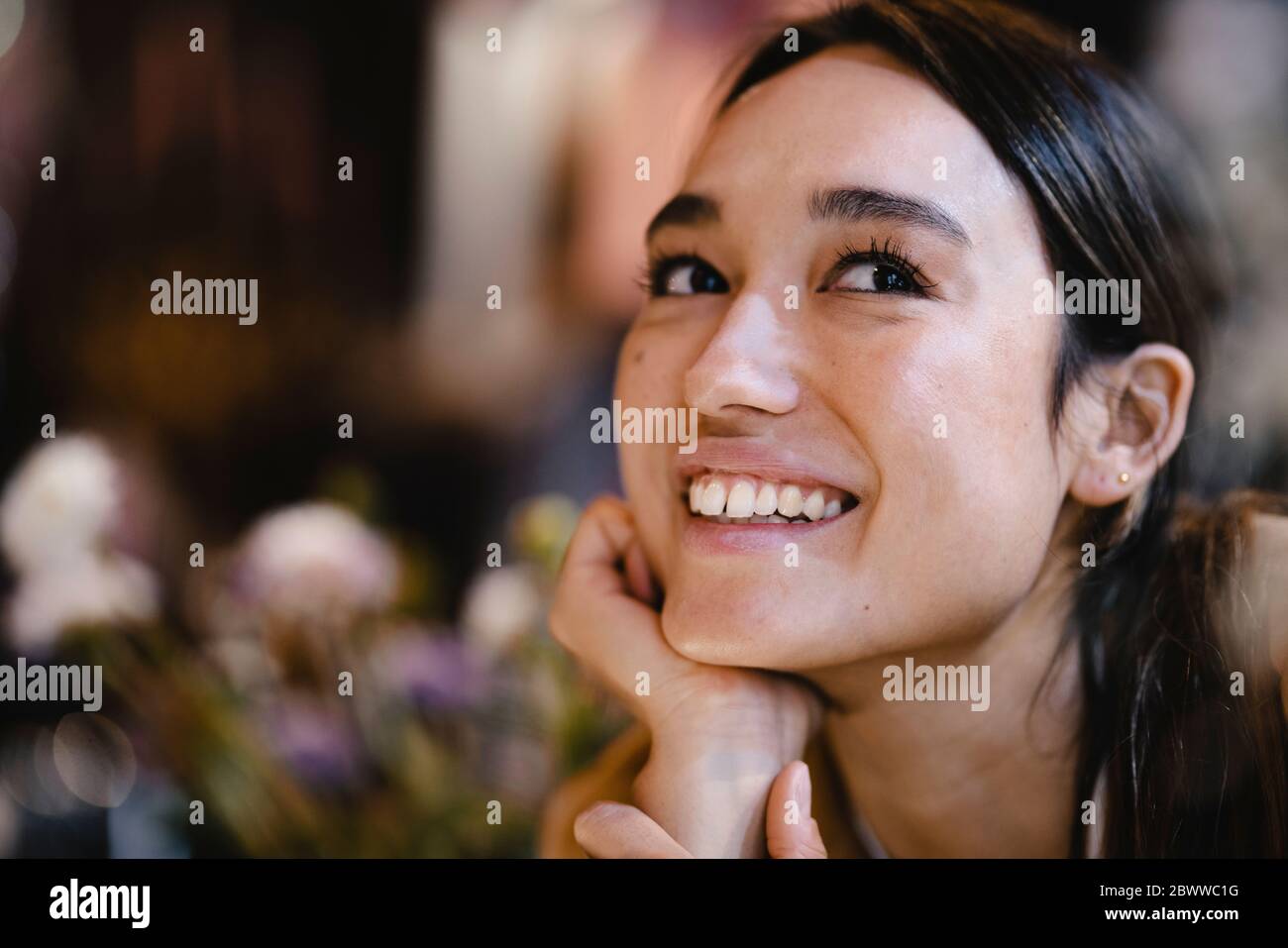 Customer decision hi-res stock photography and images - Alamy