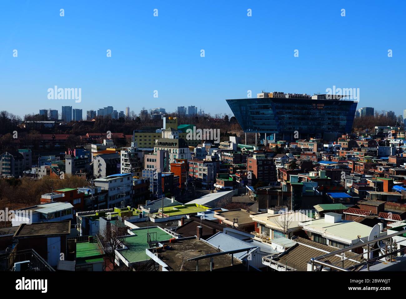 SEOUL, SOUTH KOREA - DECEMBER 29, 2018: Scenery of cityscape in the ...