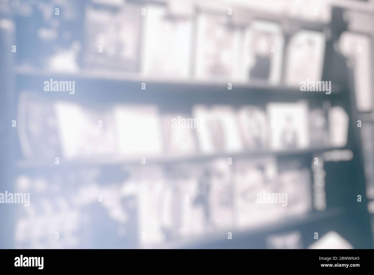 Cds shelf hi-res stock photography and images - Alamy