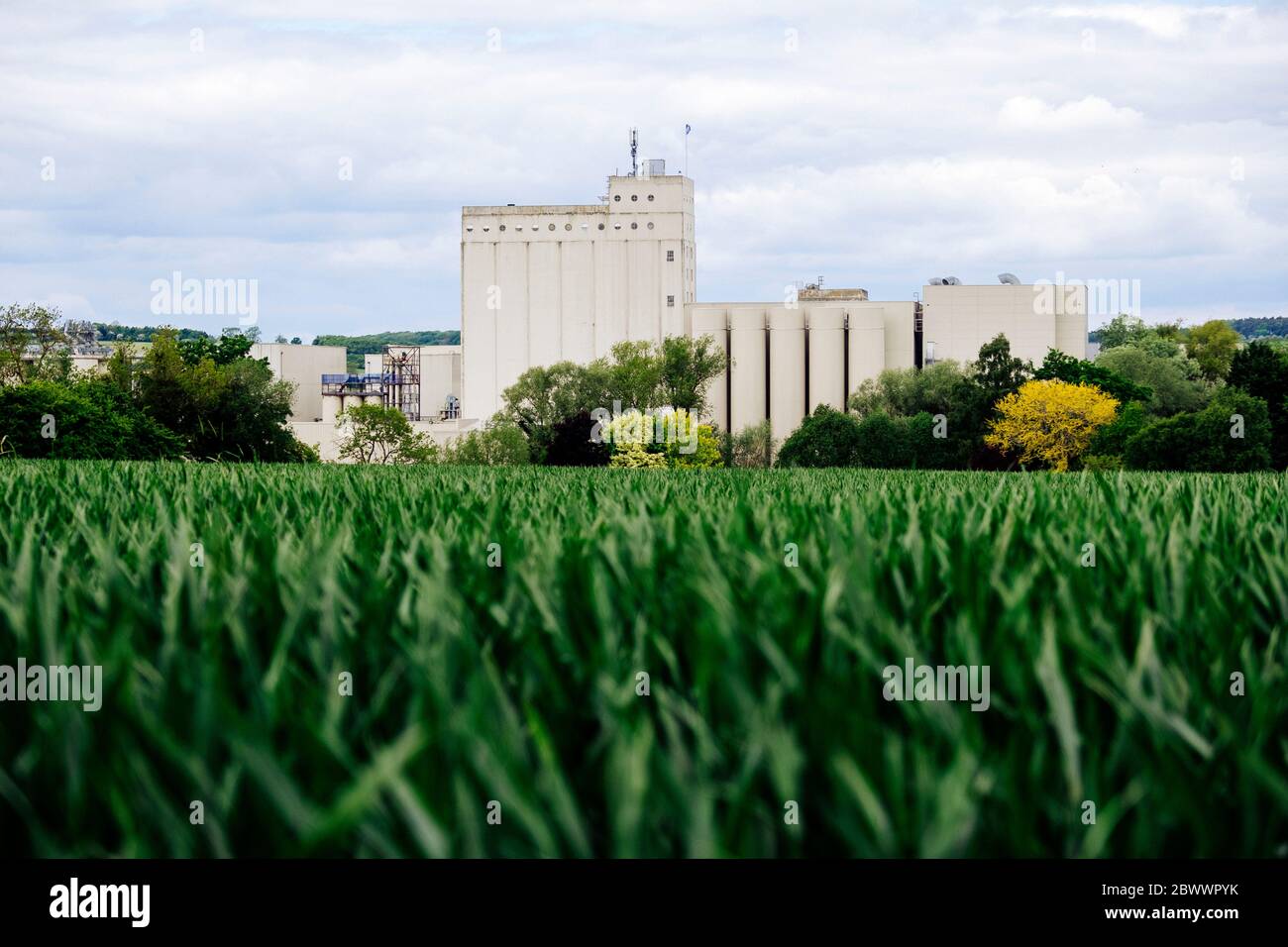 Flour mill hi-res stock photography and images - Alamy
