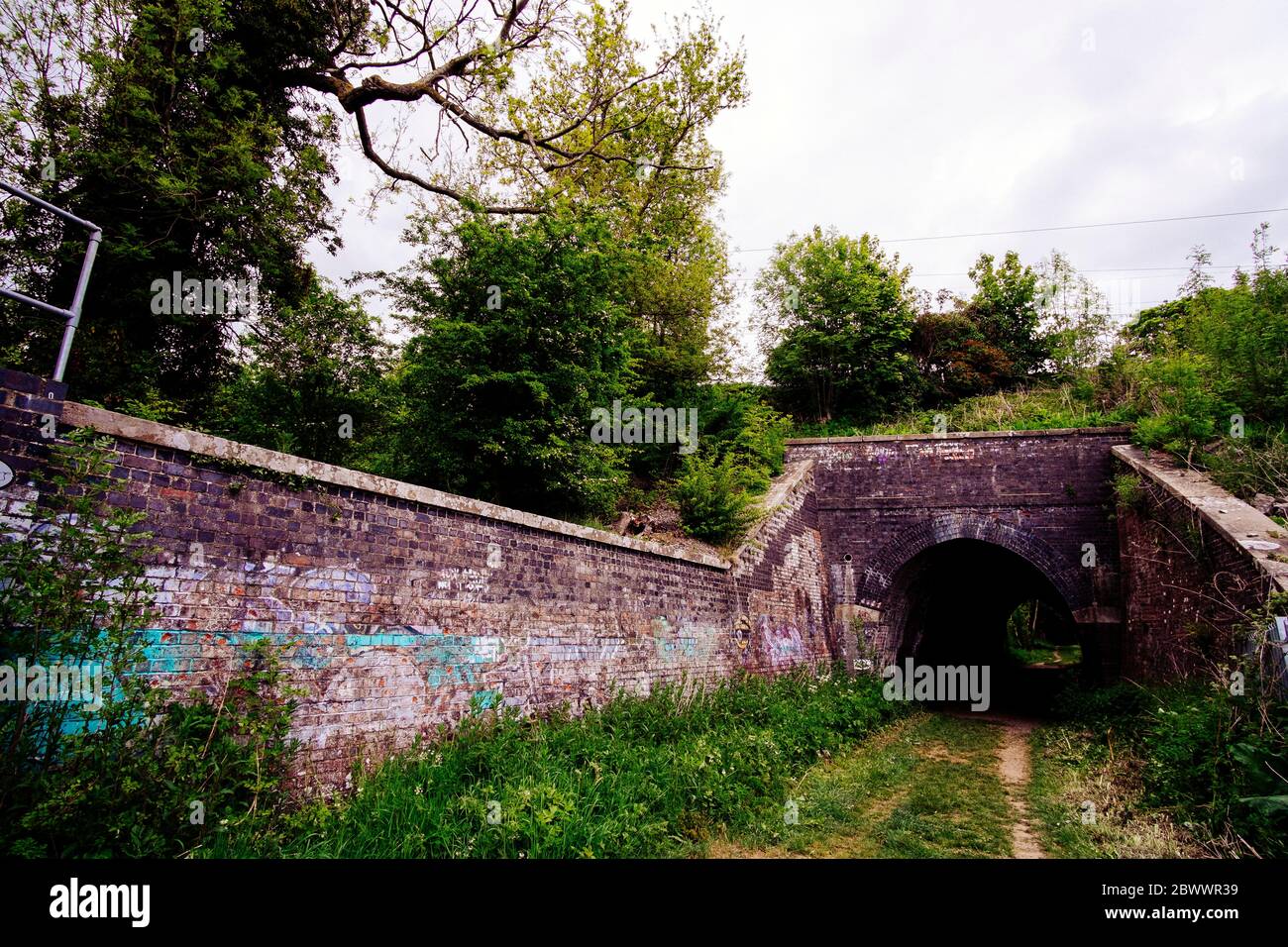 Tunnels under the canal and railway lines in Bugbrooke ...
