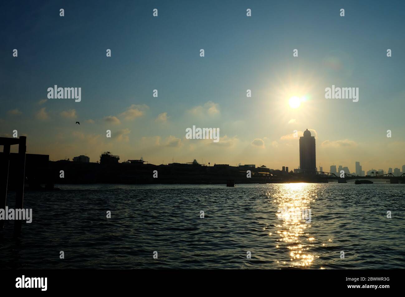 Scenery of Chaophraya River from Wat Kalayanamitr Temple pier in The ...