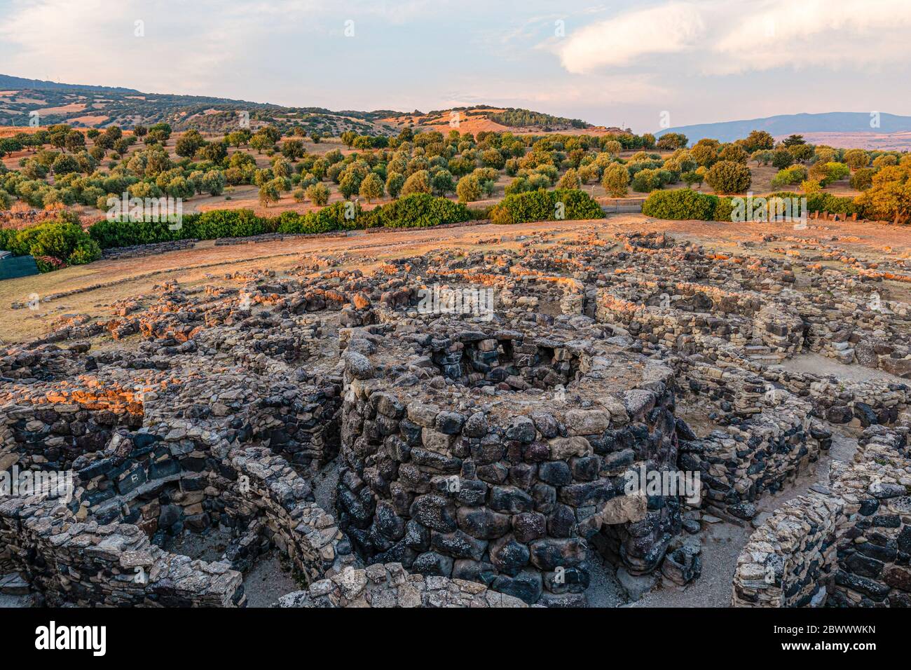Italy sardinia - Nuraghe di Su Nuraxi a Barumini Stock Photo - Alamy