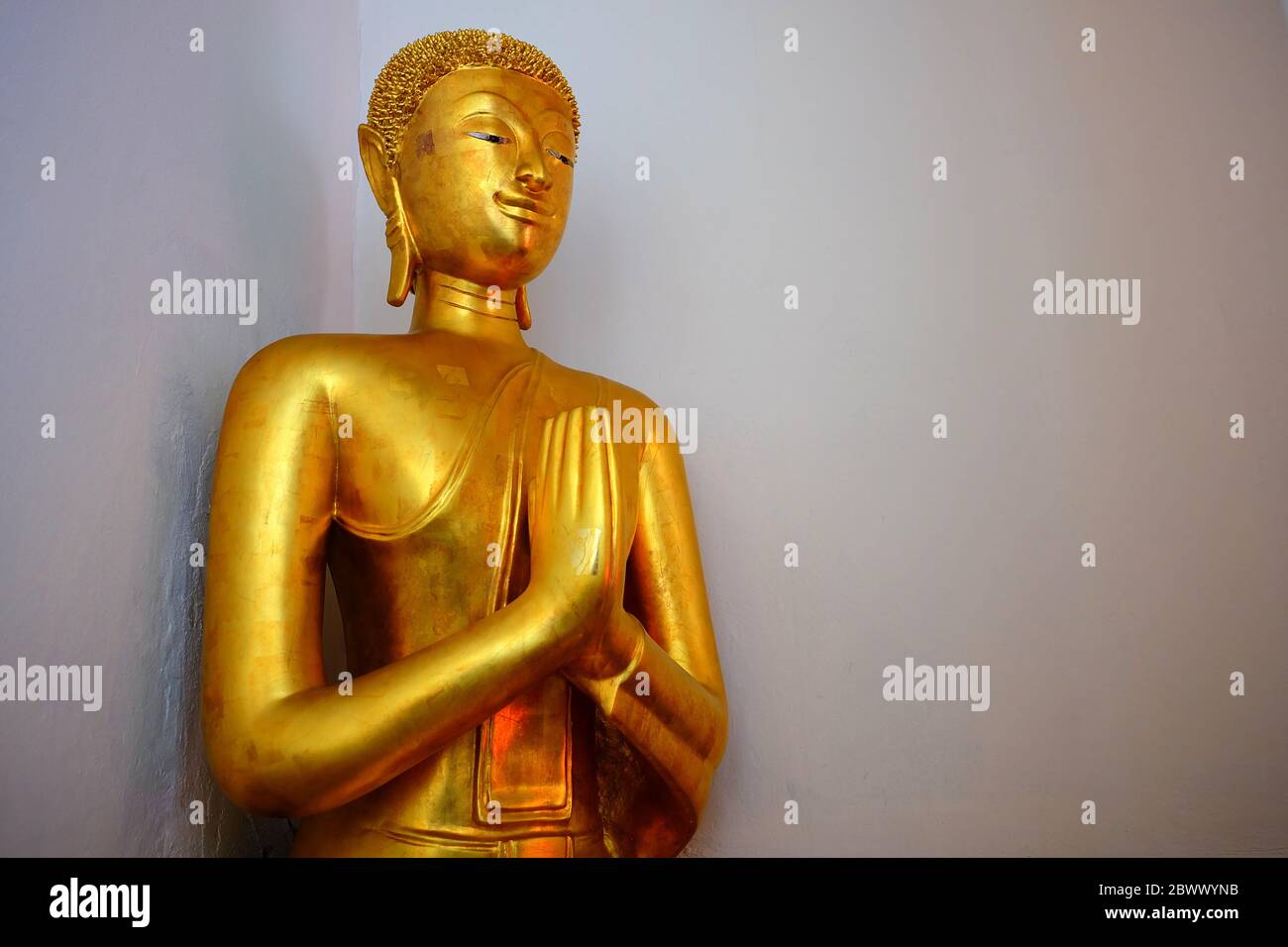 Close up Ancient Golden Buddhist Saint Statue Praying to Buddha Stock ...