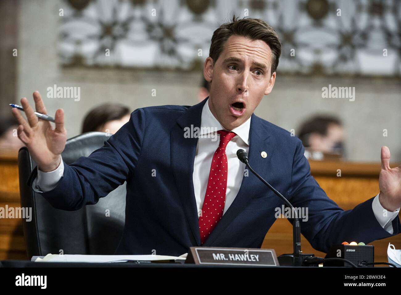 Josh hawley campaign hi-res stock photography and images - Alamy