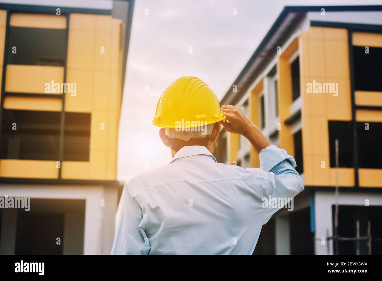 Civil engineer male hard hat hi-res stock photography and images - Alamy