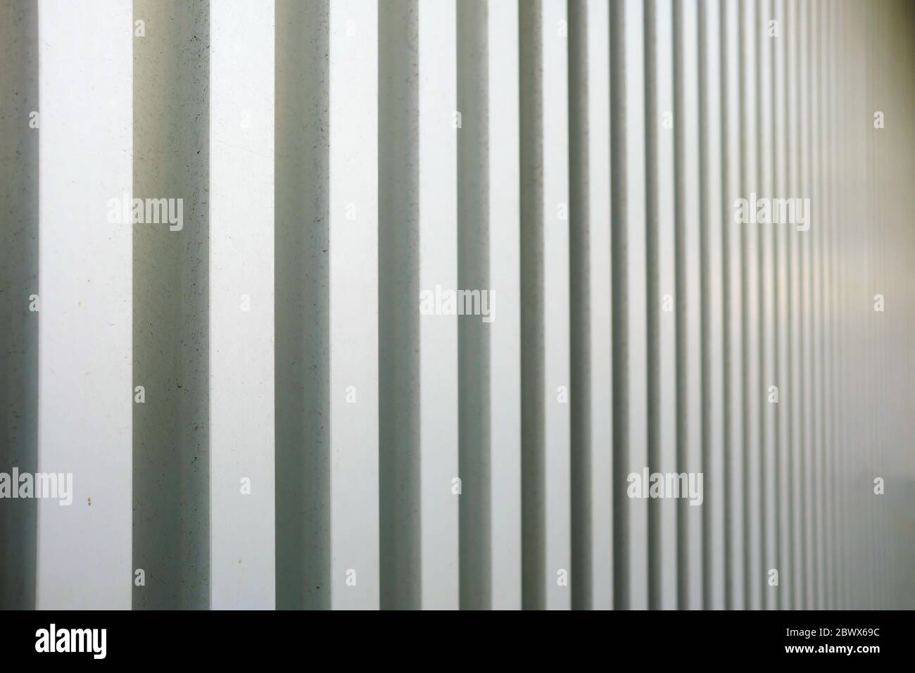 Rough concrete surface vertical hi-res stock photography and images - Alamy