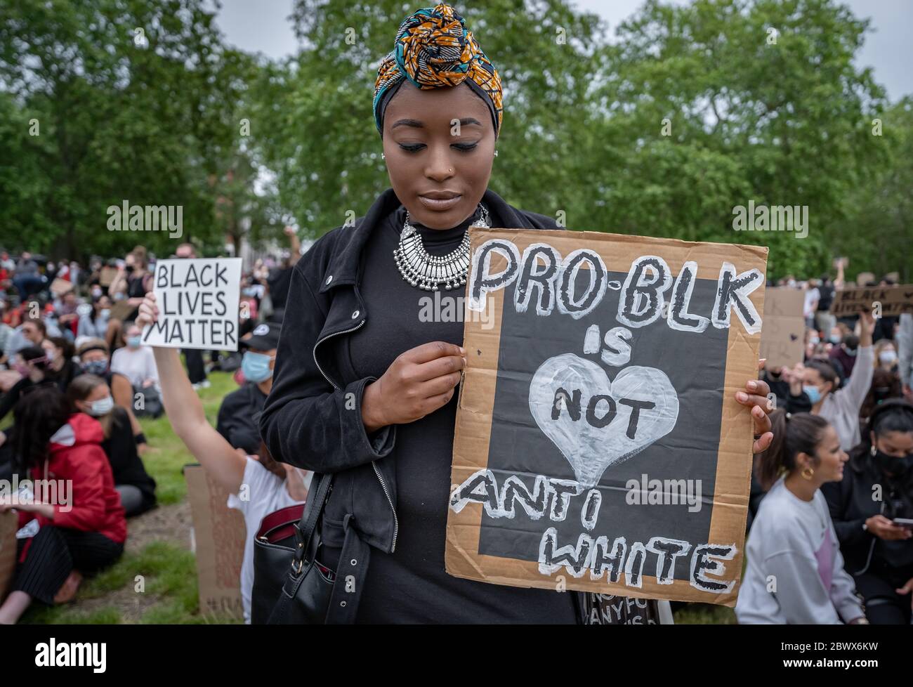 Blm supporters hi-res stock photography and images - Alamy