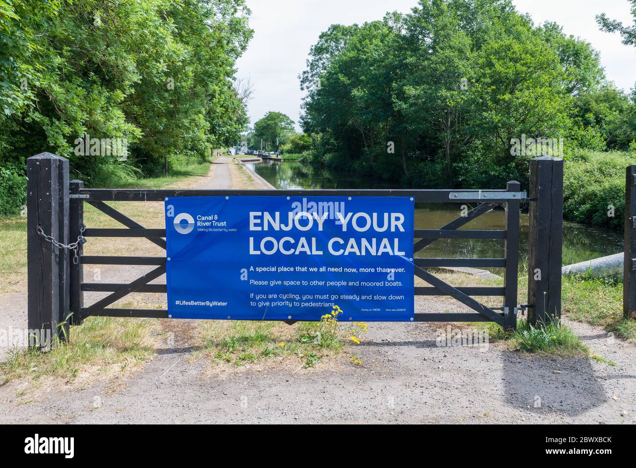Trent and mersey canal sign hi-res stock photography and images - Alamy