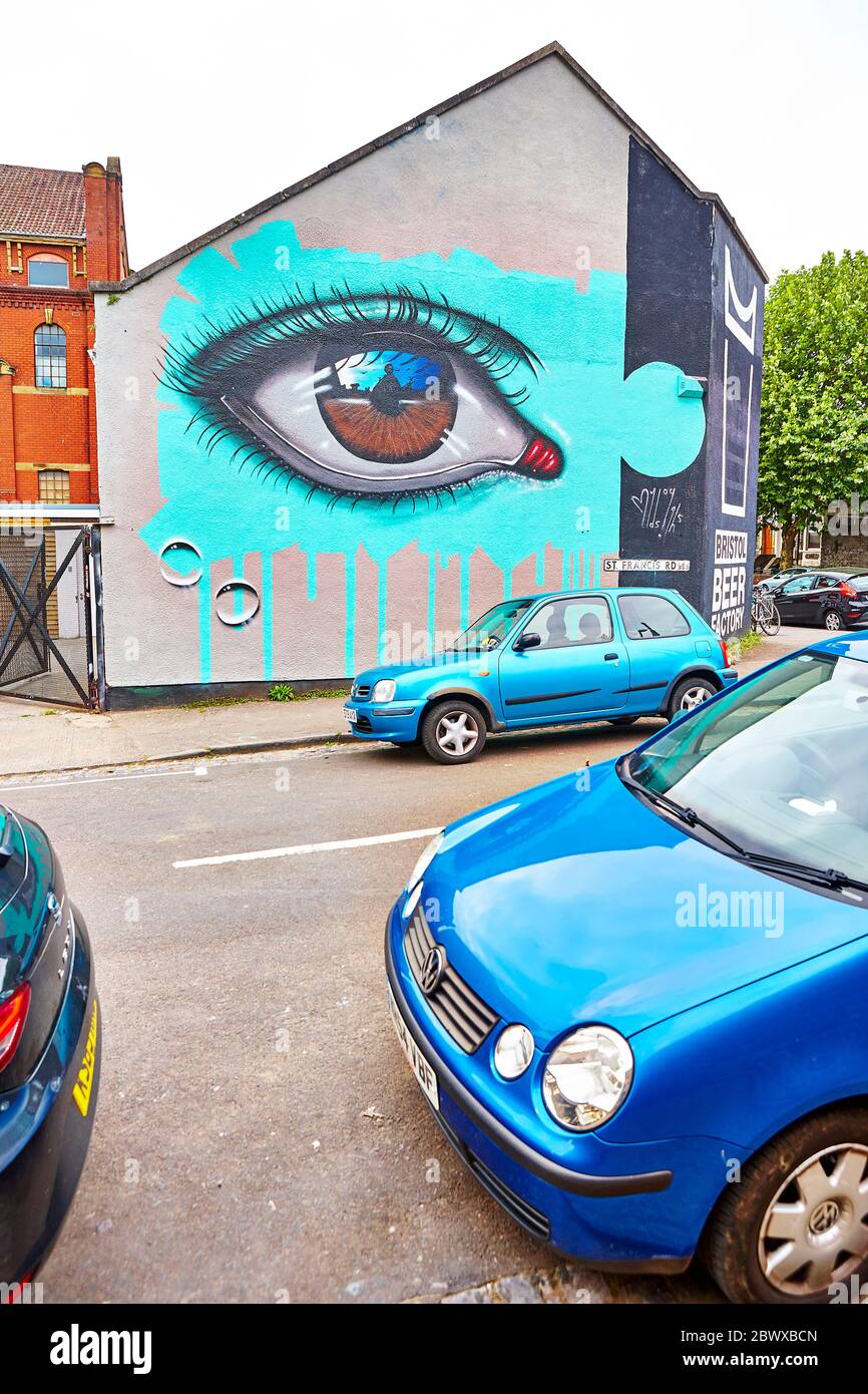 Eye graffiti wall art hi-res stock photography and images - Alamy