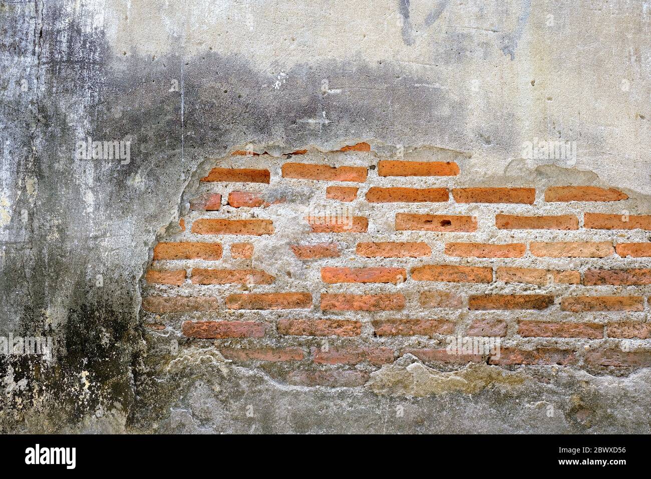 Old Broken Brick Wall Texture Background Stock Photo - Alamy