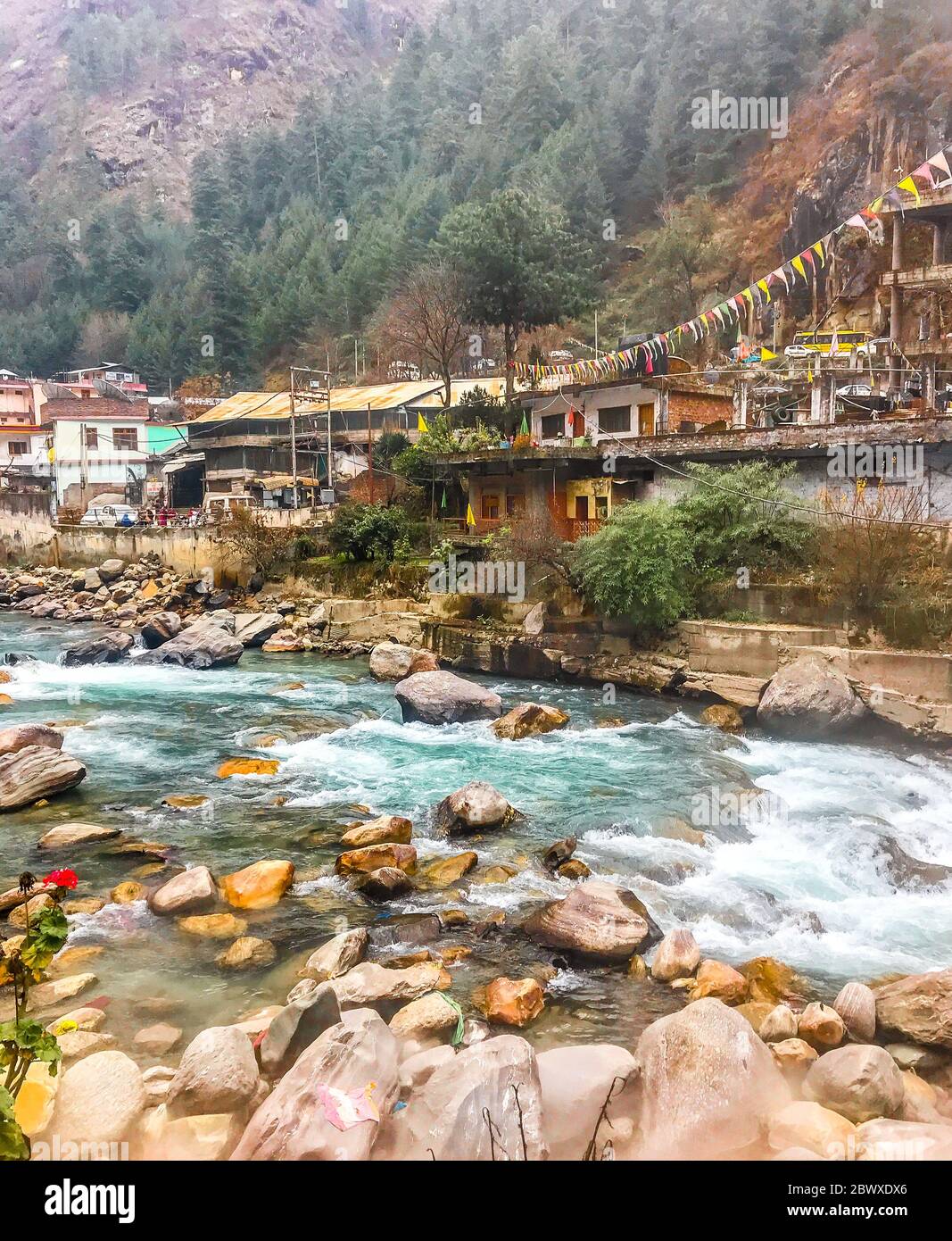 Gushing Parvati river in the snow mountains of Himachal Pradesh, India ...
