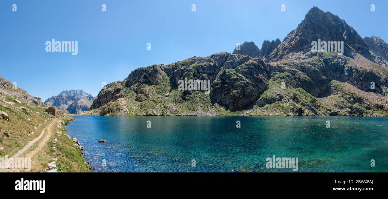 The maritime alps hi-res stock photography and images - Alamy