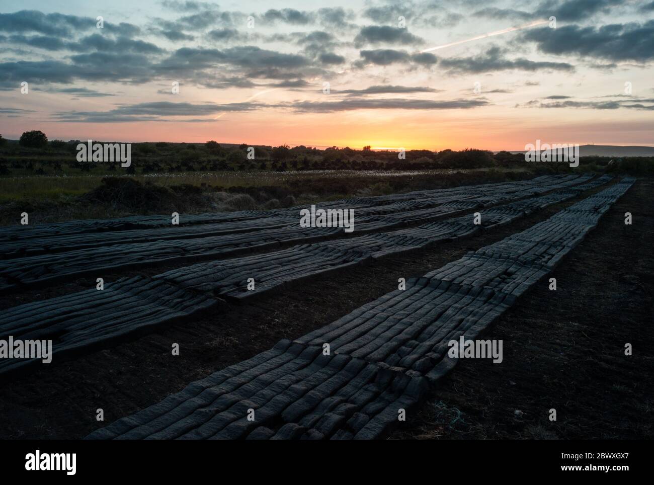 Fossil fuels ireland hi-res stock photography and images - Alamy