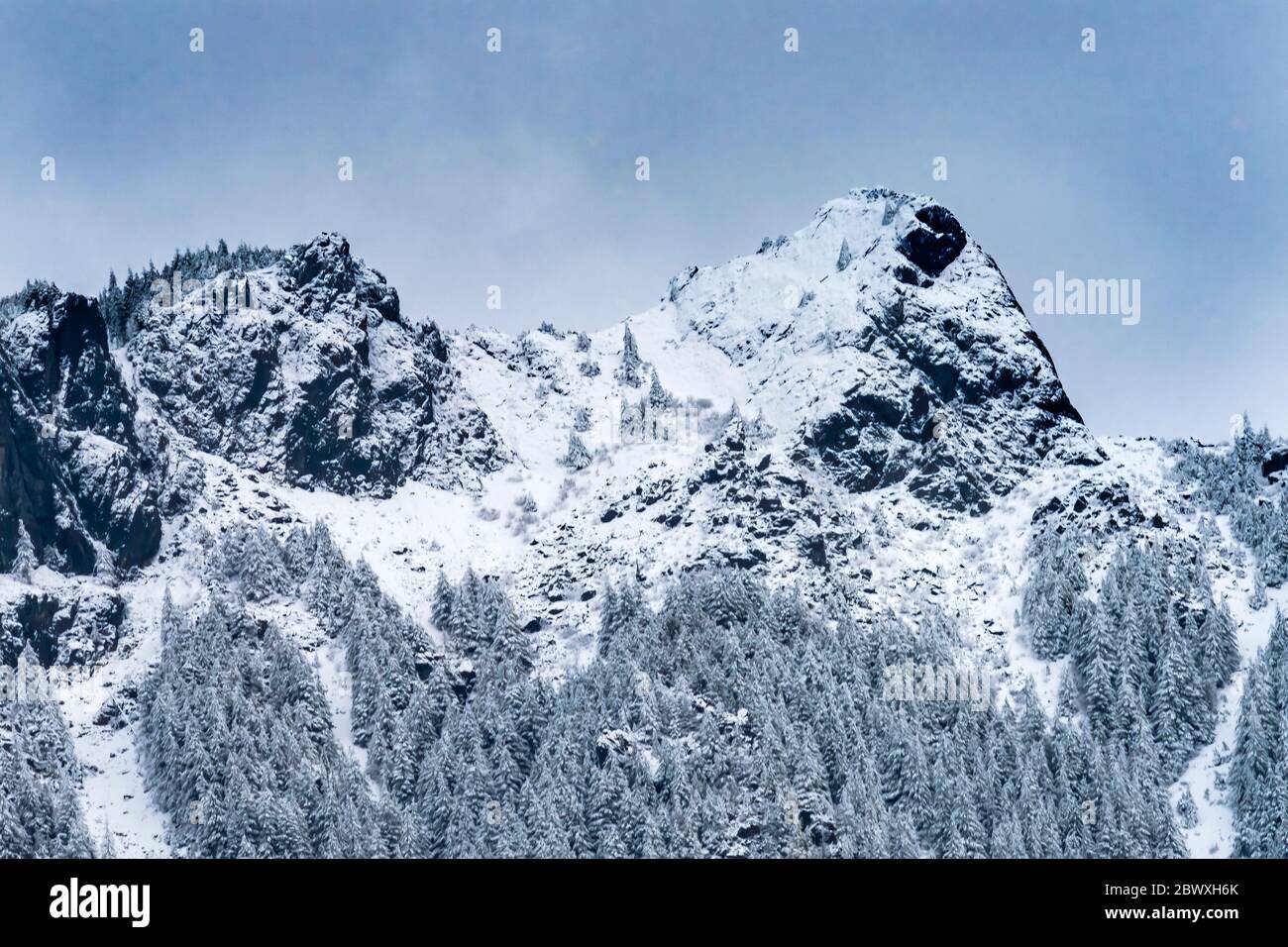 Snow Covered Mount Si Peak Cascade Range Forest North Bend Washington ...