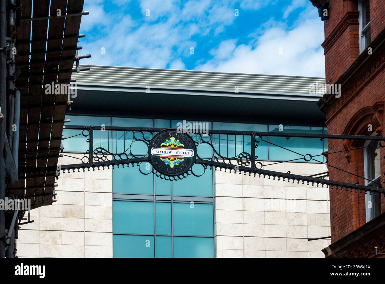 Mathew street sign hi-res stock photography and images - Alamy