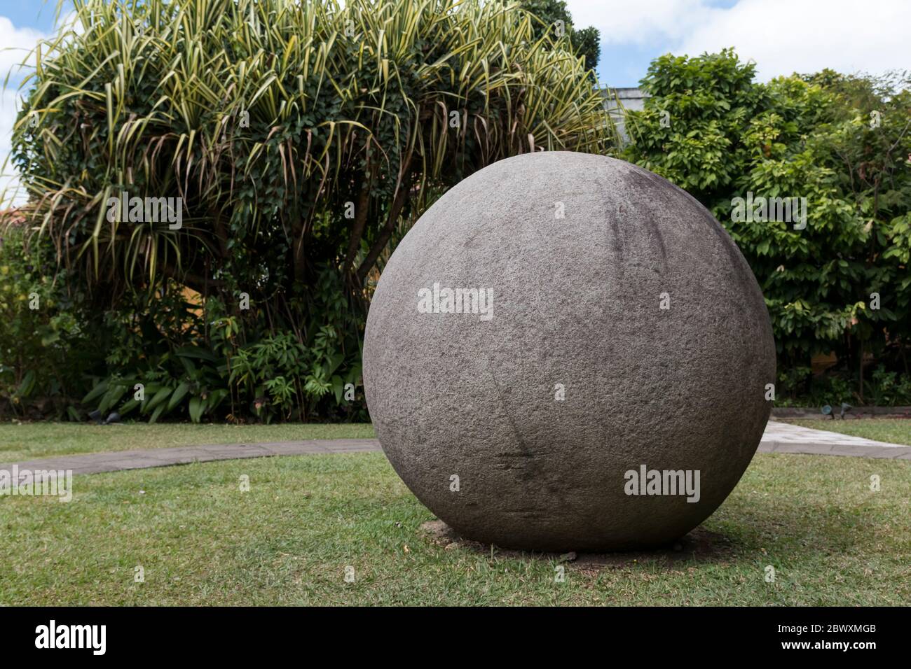 Costa Rica ancient Pre Columbian stone sphere Stock Photo - Alamy