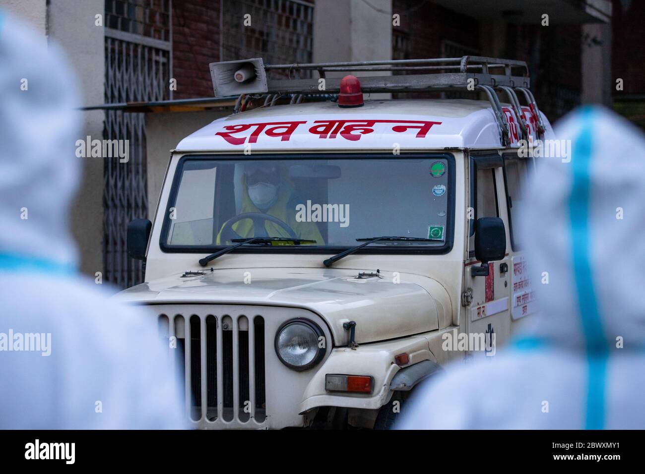 Hospital icu dead hi-res stock photography and images - Alamy
