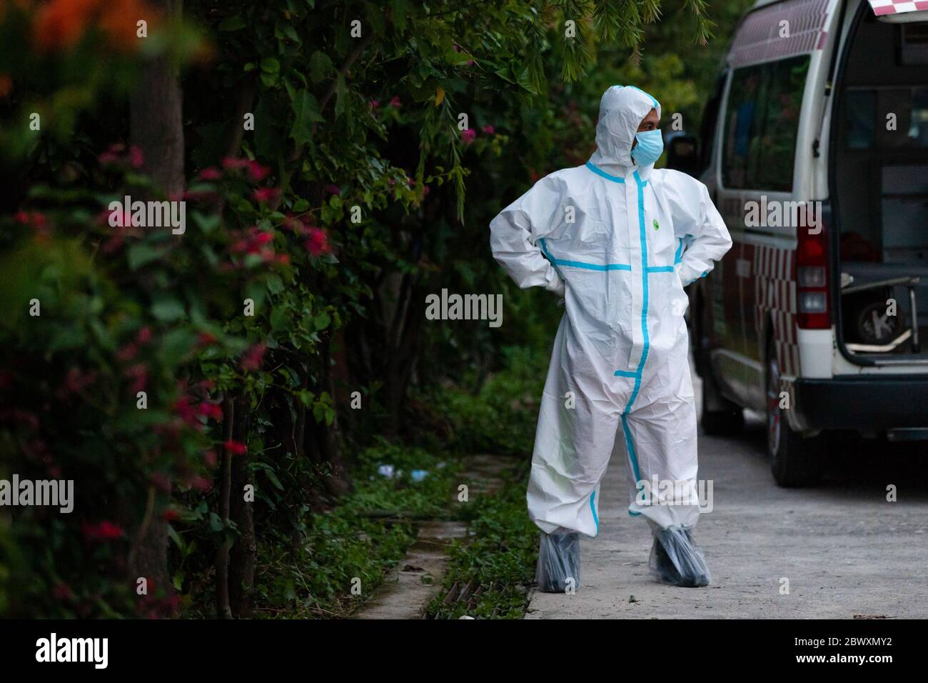 Hospital icu dead hi-res stock photography and images - Alamy