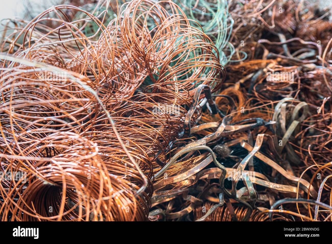 Cable scrap hi-res stock photography and images - Alamy