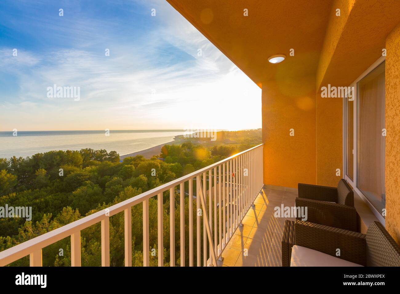 Balcony apartment over water hi-res stock photography and images - Alamy