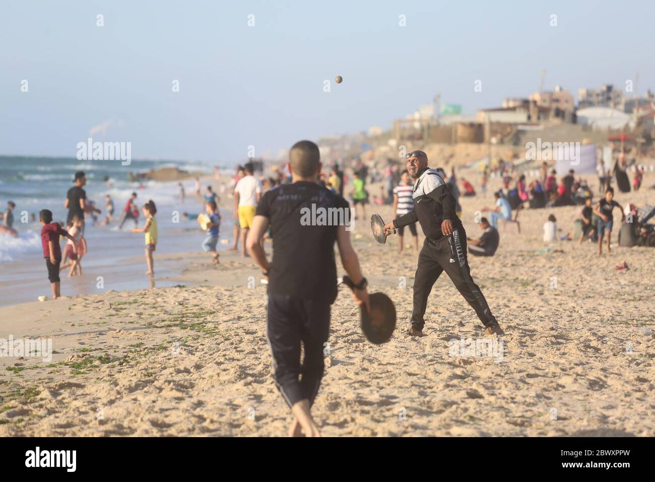 Gaza City, The Gaza Strip, Palestine. 3rd June, 2020. Palestinians at ...