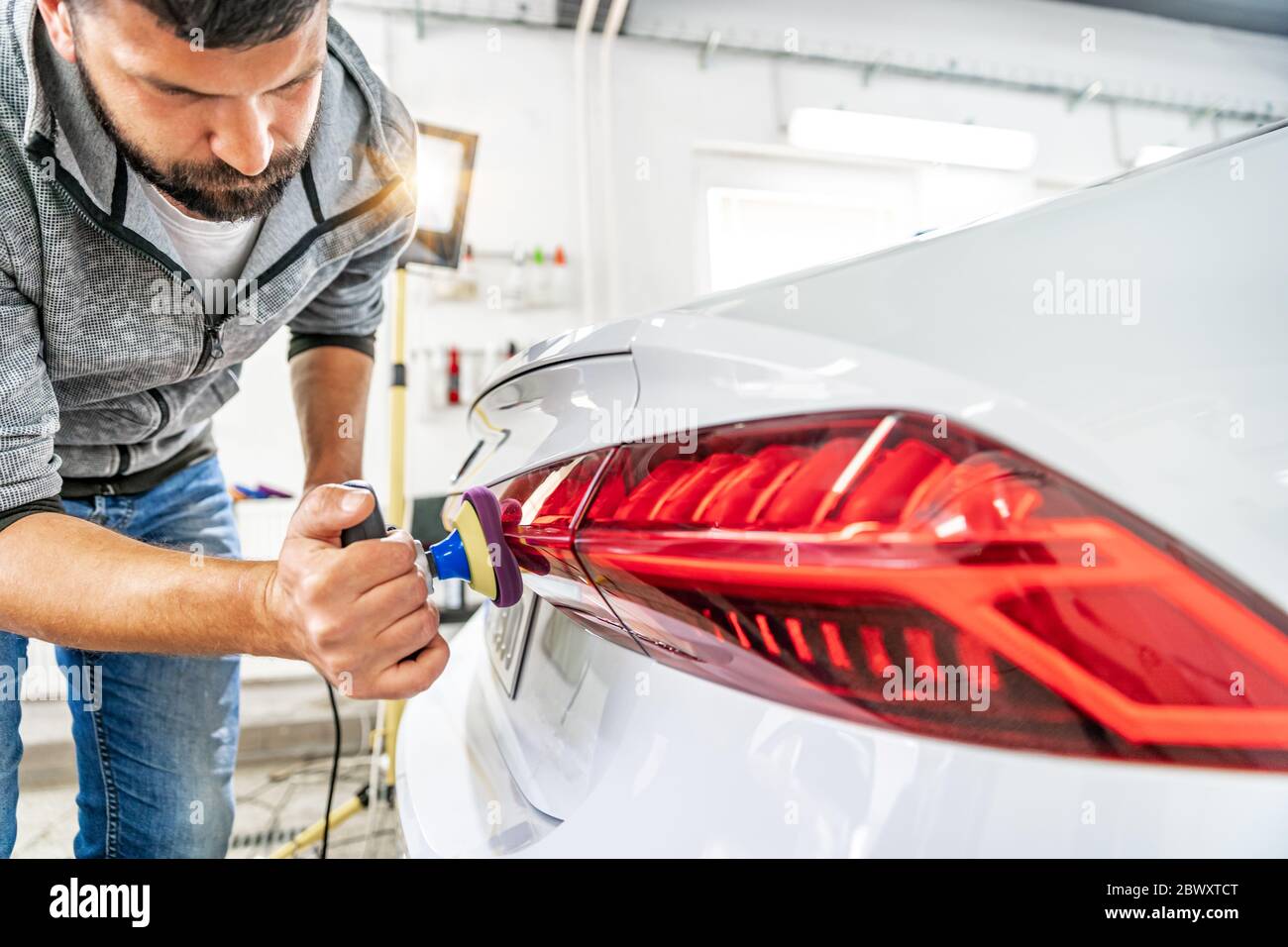 repair and polishing of rear headlights and the body of luxury cars ...