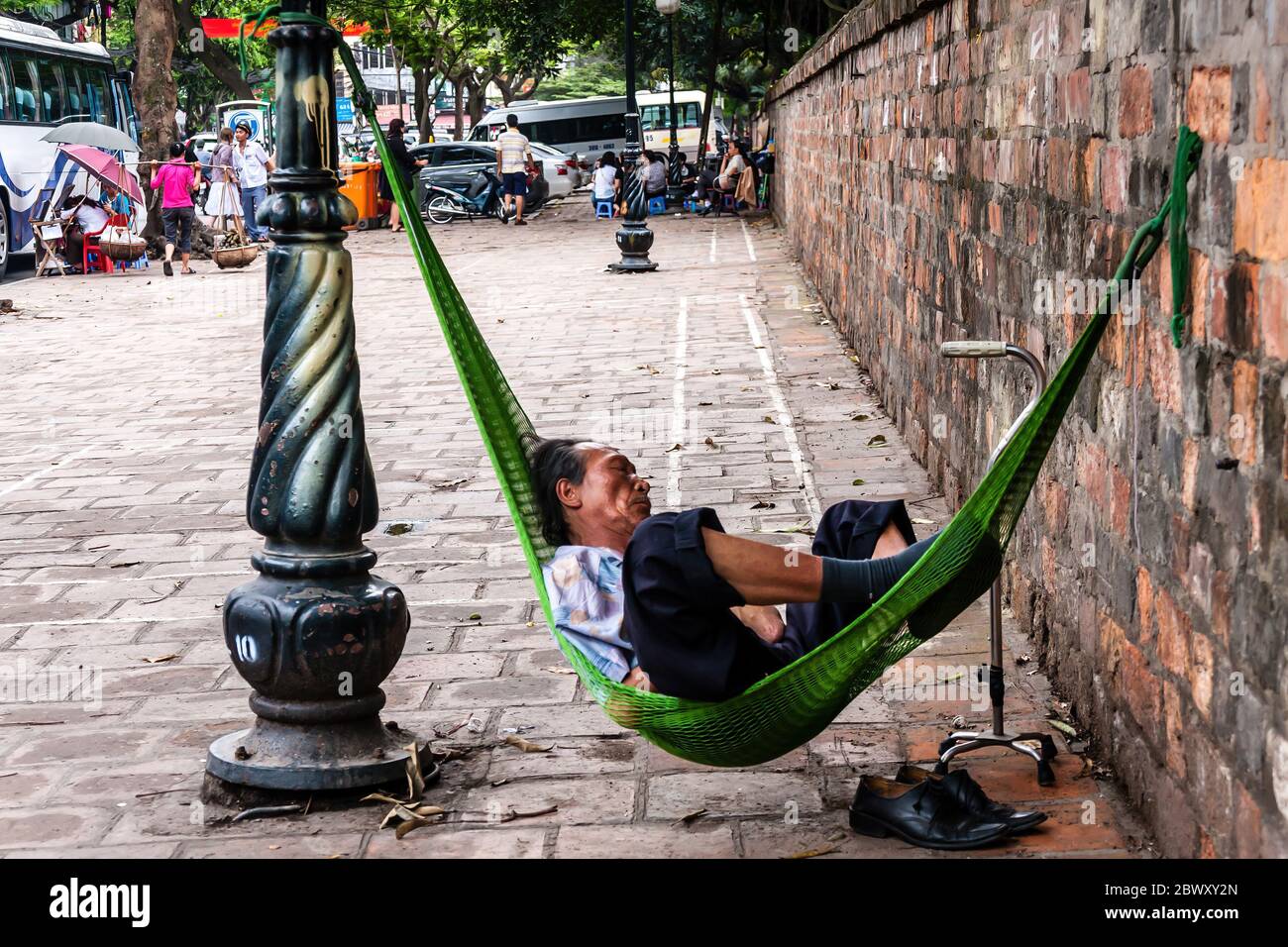 Hammock on bus hi-res stock photography and images - Alamy