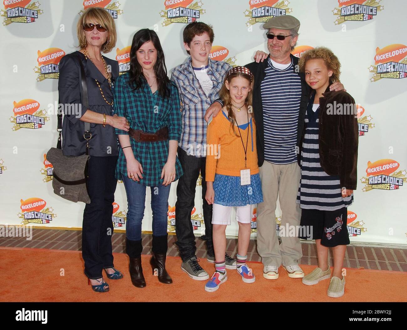 Steven Spielberg, Kate Capshaw and Kids at the Nickelodeon's 20th ...