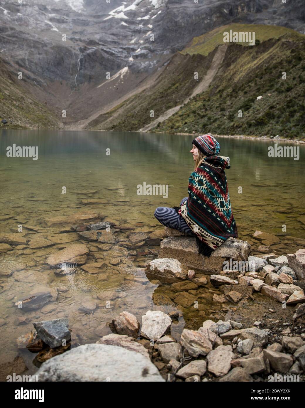 Turquoise lake and peru hi-res stock photography and images - Alamy