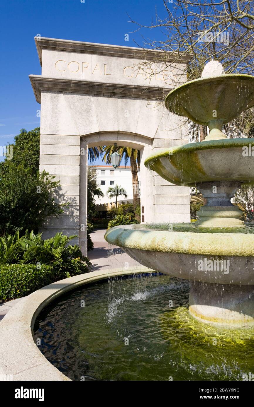 Arch on the Miracle Mile, Coral Gables, Miami, Florida, USA Stock Photo ...