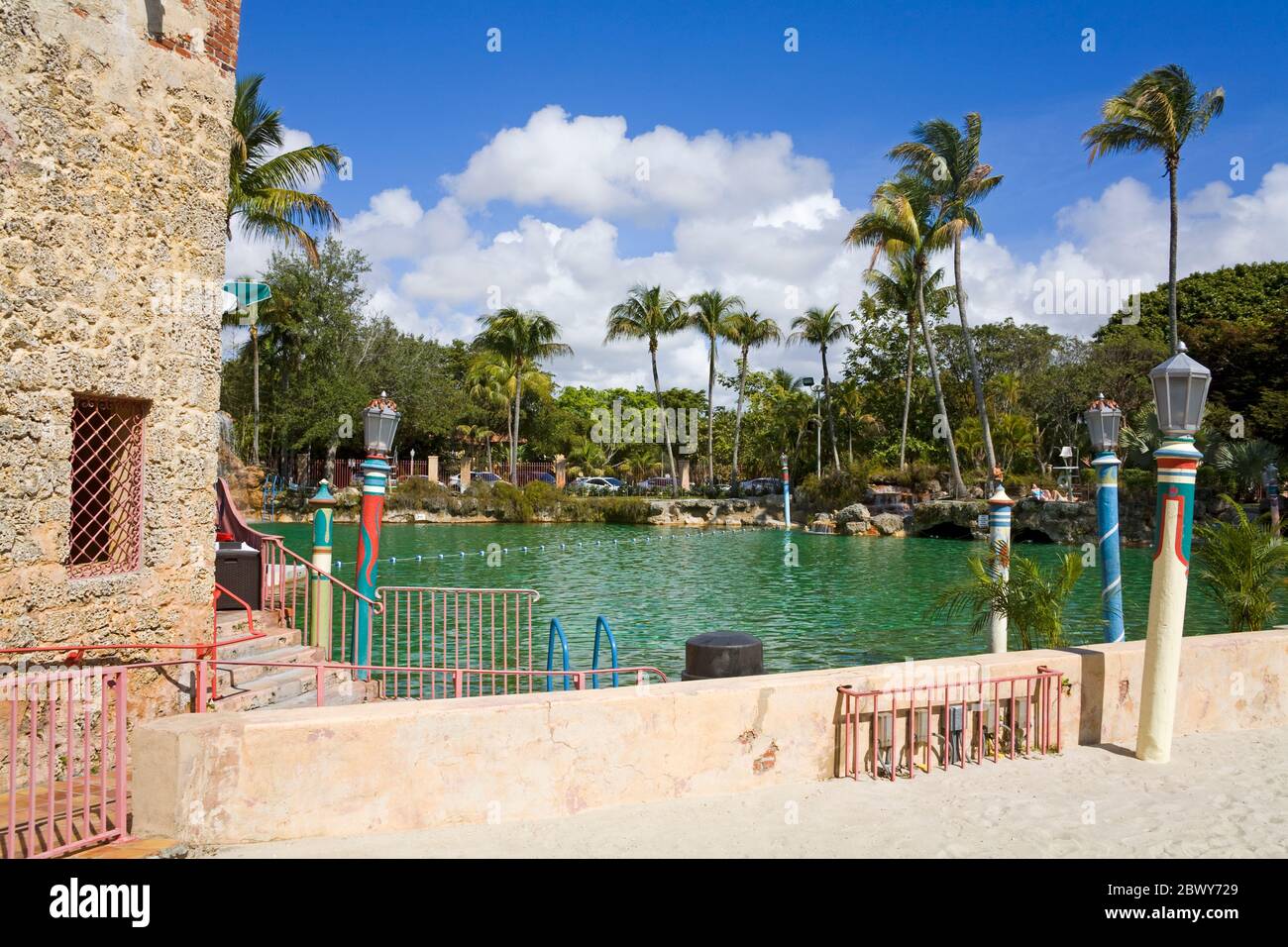 Coral gables miami venetian pool hi-res stock photography and images ...