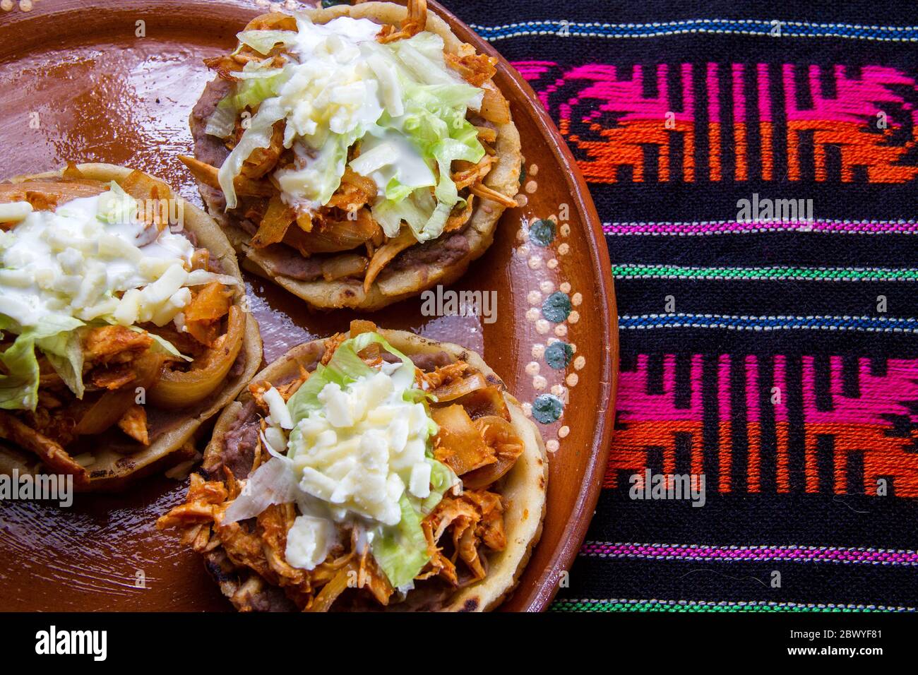 Authentic mexican sopes tinga Stock Photo - Alamy