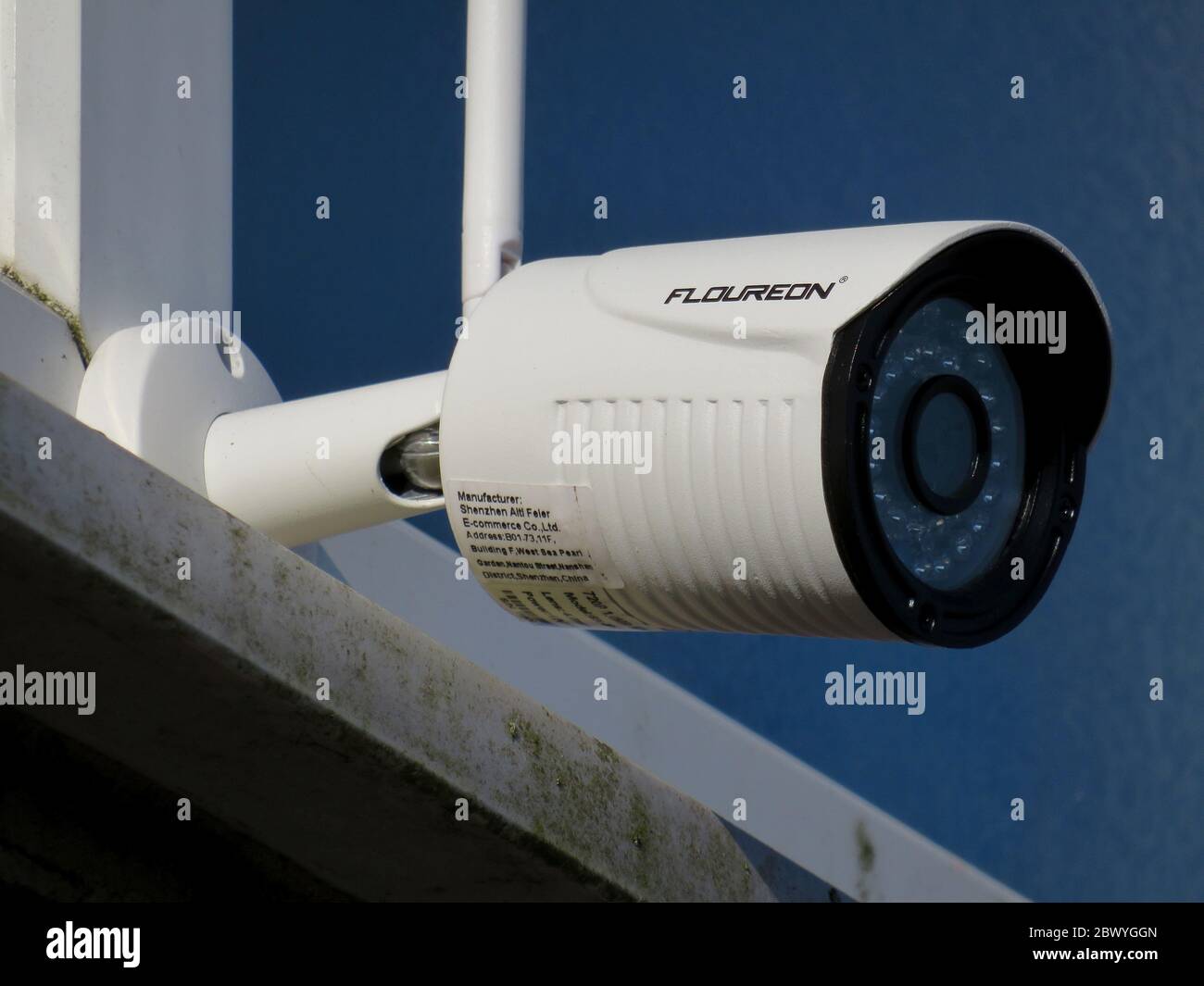 Cctv camera house hi-res stock photography and images - Alamy
