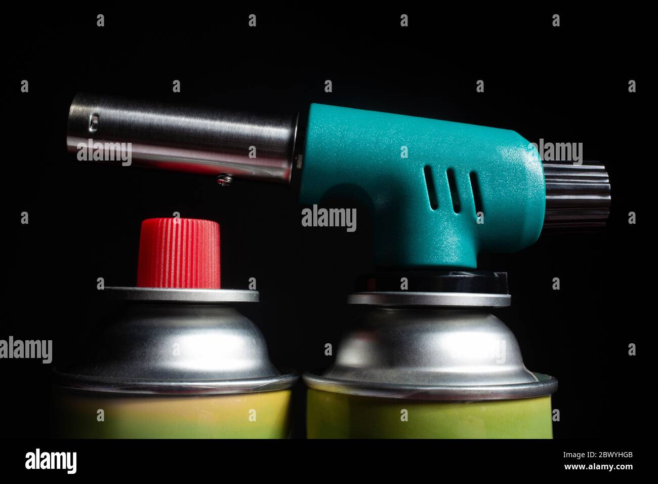 Photo of a gas jet instrument with cans Stock Photo - Alamy