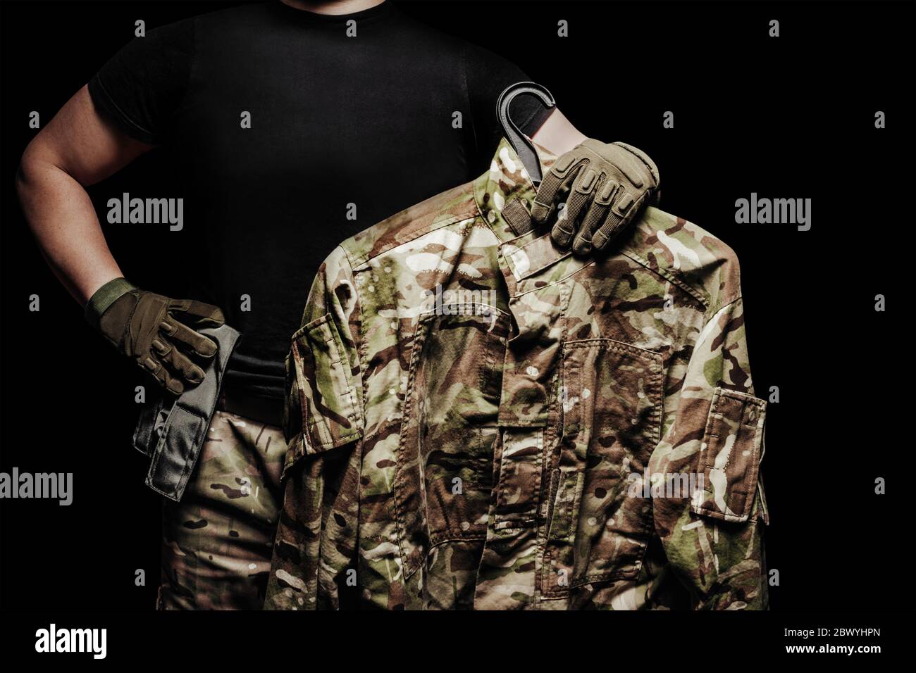 Wearing a commando jacket hi-res stock photography and images - Alamy