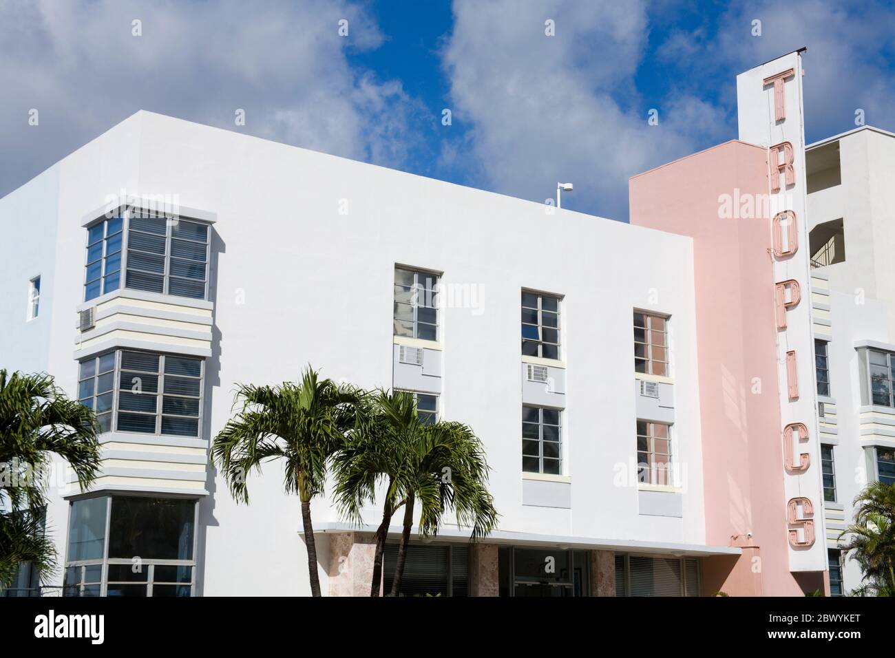 Tropics architecture hi-res stock photography and images - Alamy